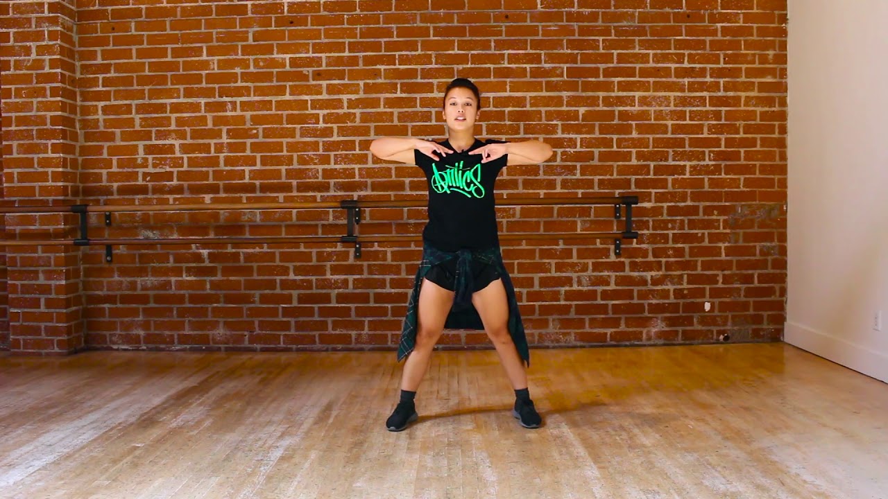 Basic Waacking Dance Tutorial For Beginners with @laydeeliz | # ...