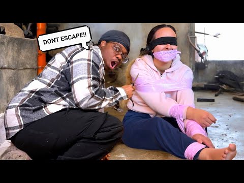 COUPLES ESCAPE CHALLENGE PART 2! GONE WRONG 😳 #escapechallenge 