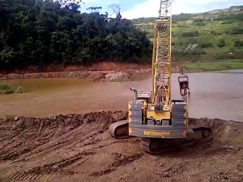 Dragline Liebherr HS 855 HD - YouTube