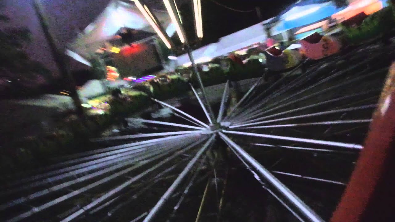 Super Fast Carnival Ride - YouTube