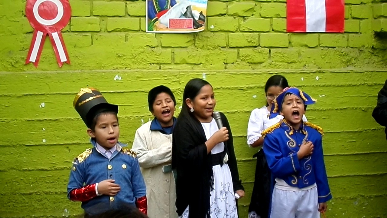 ROSA MERINO CANTANDO EL HIMNO NACIONAL - YouTube