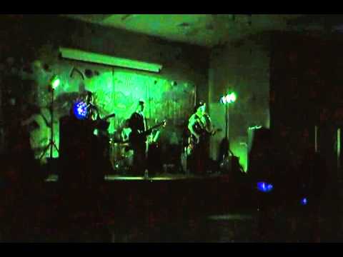 Lightning Rock Country Band Cover- Rollin' Thunder - YouTube