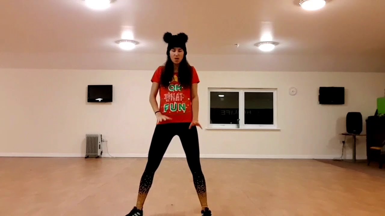 Christmas Dance Routine - Merry Christmas Everyone - YouTube