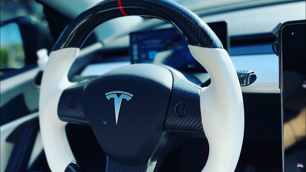 2022 Tesla Model Y Carbon Fiber Steering Wheel Review and Installation ...