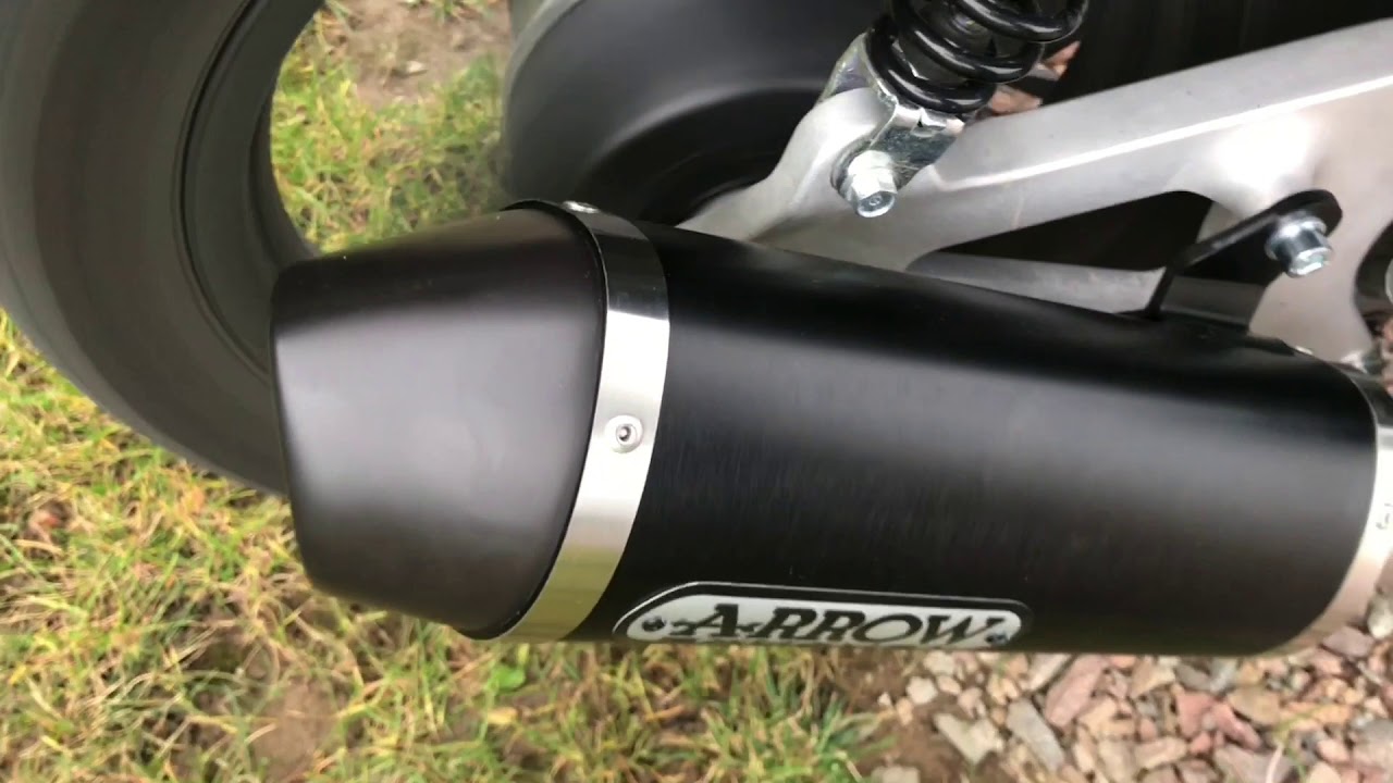 Honda PCX 125 Arrow exhaust sound - YouTube