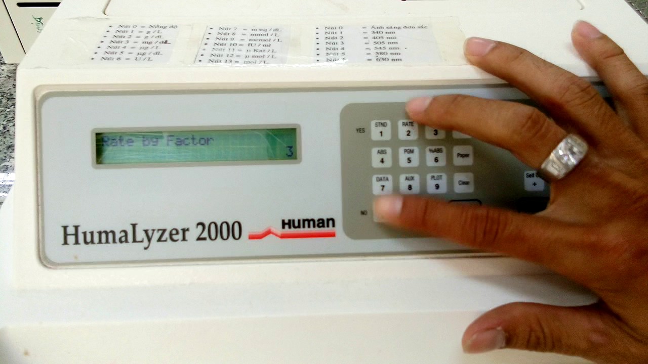 Humalyzer 2000 - YouTube