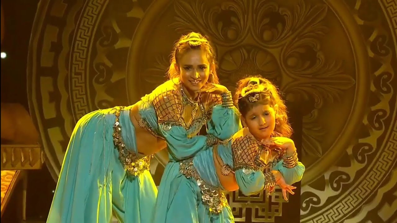 Esha Mishra Super Dancer Chapter 4 ( Party Special ) - YouTube