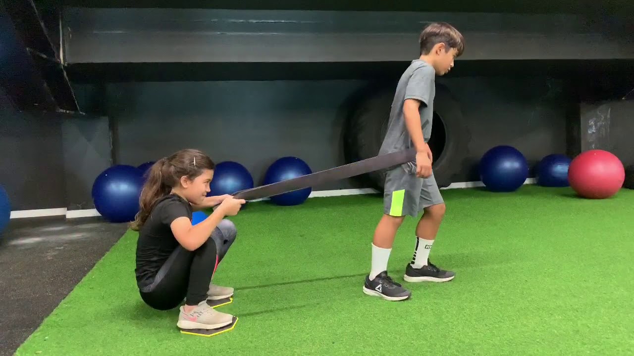 Brother and Sister training in the Gym 👫😄 - YouTube