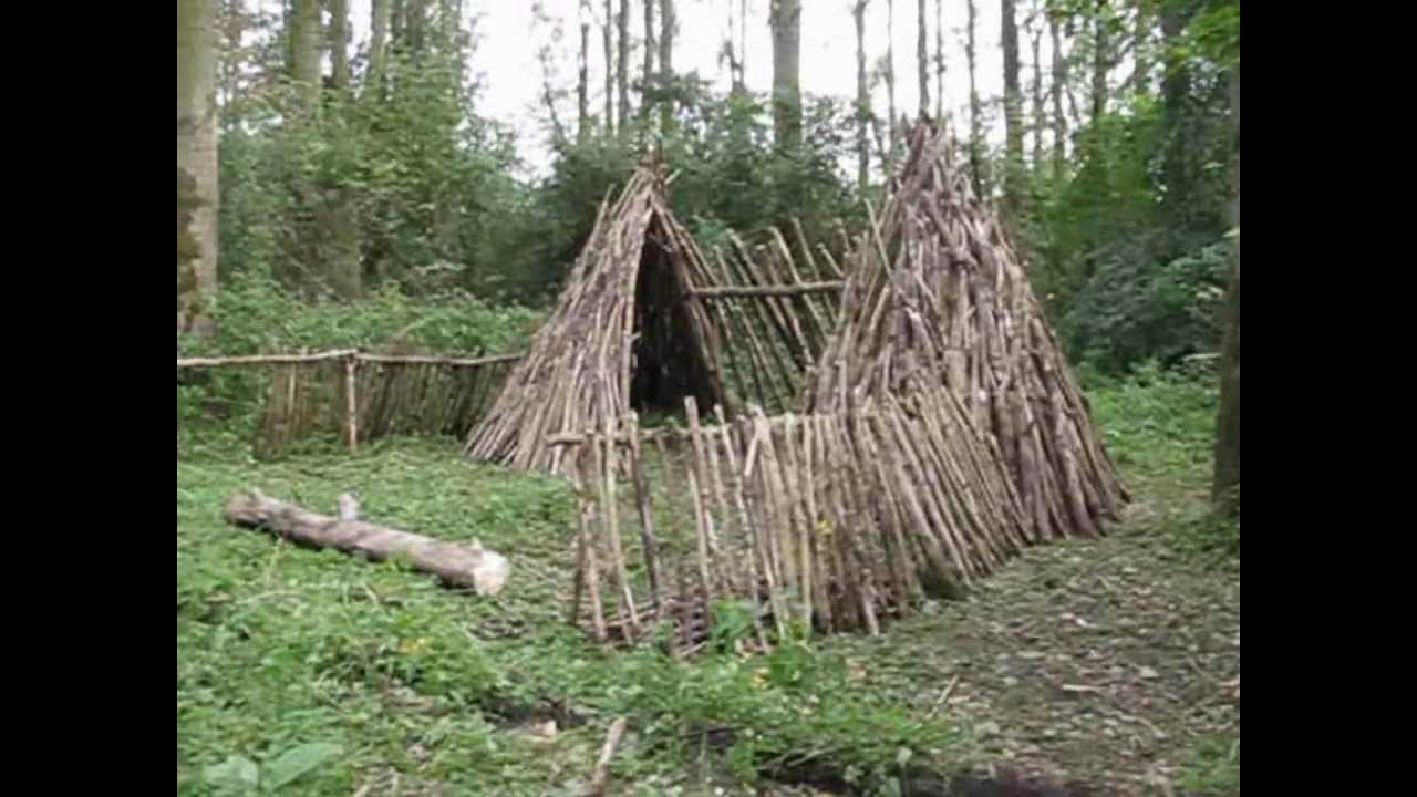 SHELTER BUILDING PART 1: BUSHCRAFT 04-10-2012 - YouTube