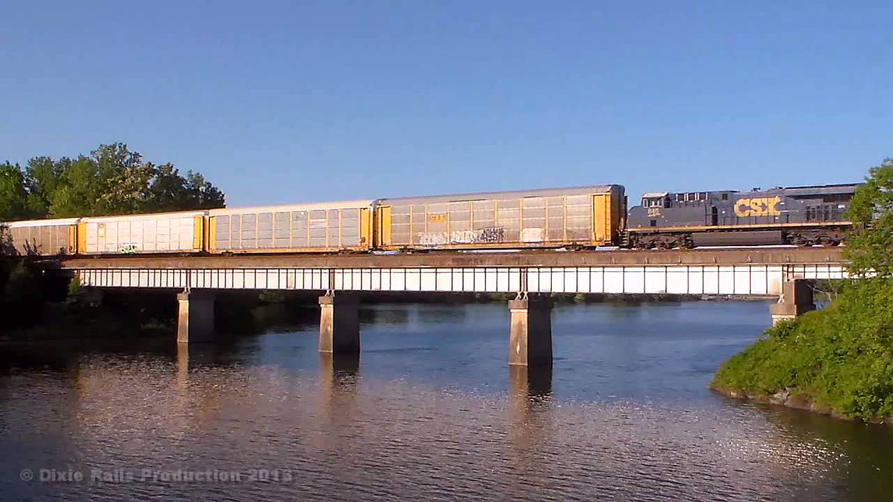 (HD) CSX 5245 Leads CSX Q237-12 SB Auto- Manifest at Estill Spring 5/12 ...