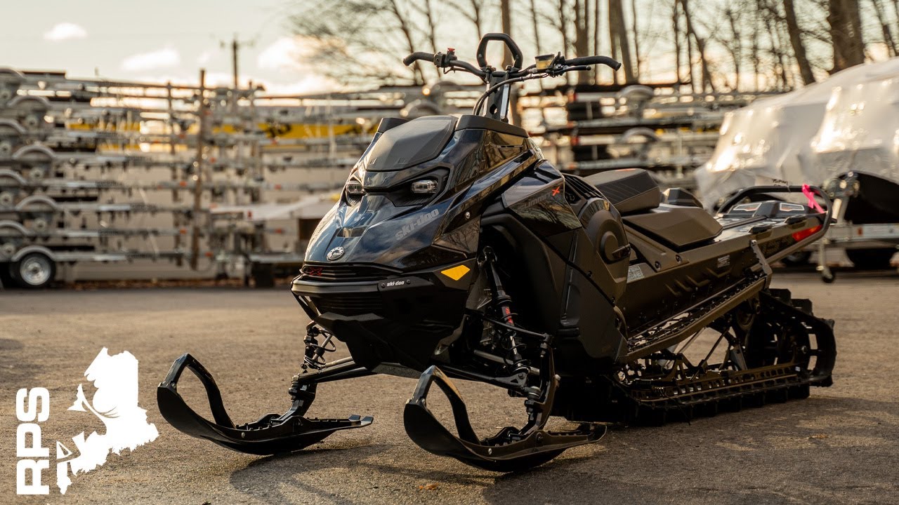 2023 Ski-Doo Summit Side Panel Removal - YouTube