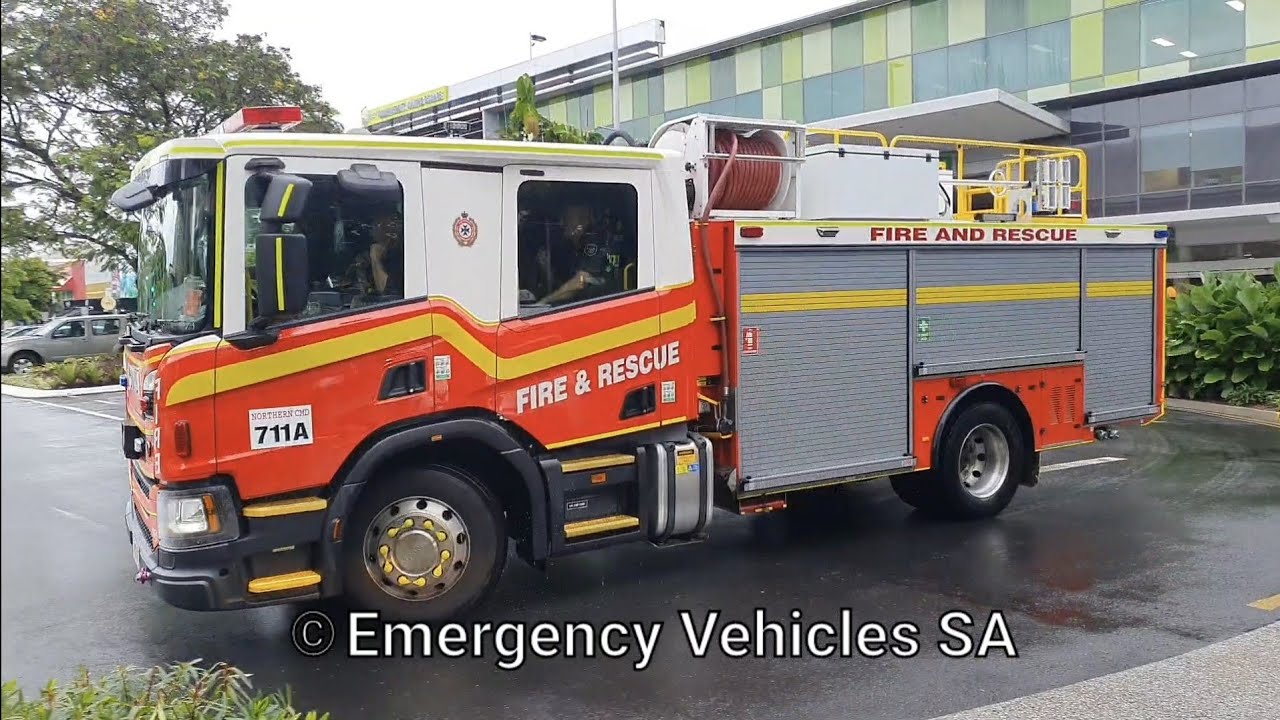 Queensland Fire & Emergency Services Scania P360 pumper Northern CMD ...