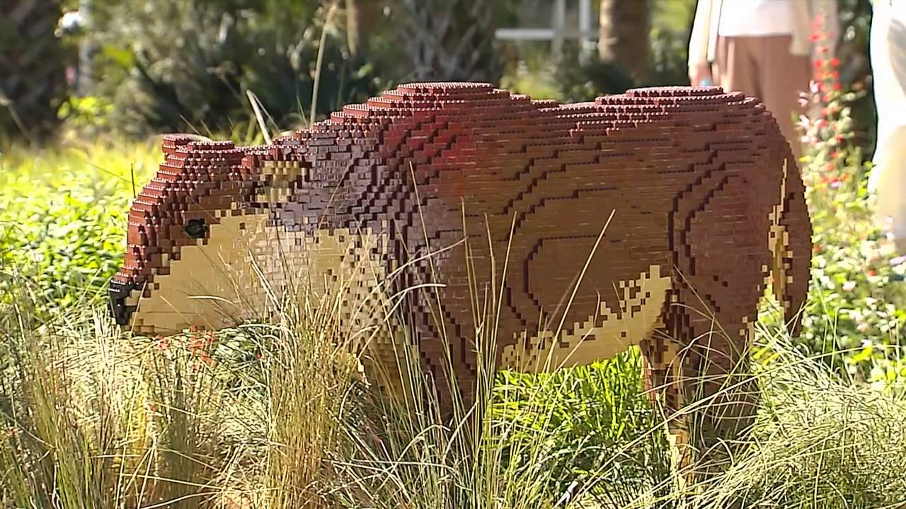 Artist LEGO Sculptor YouTube artist-lego-sculptor-youtube