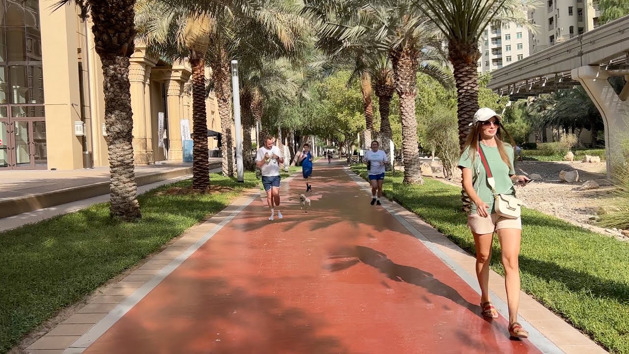 Morning Walk in Dubai - Golden Mile, Palm Jumeirah 4K - YouTube