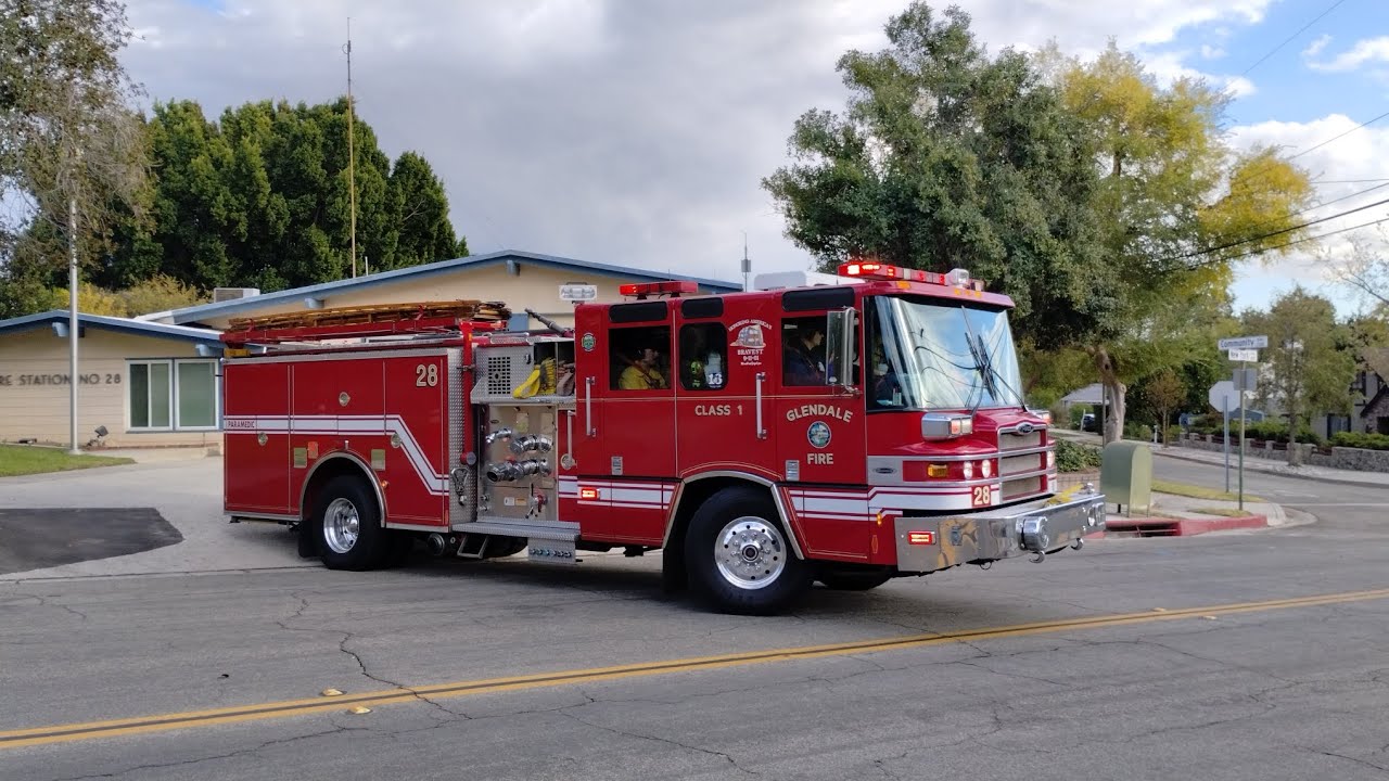 Glendale Fire Department Engine 28 Responding - YouTube