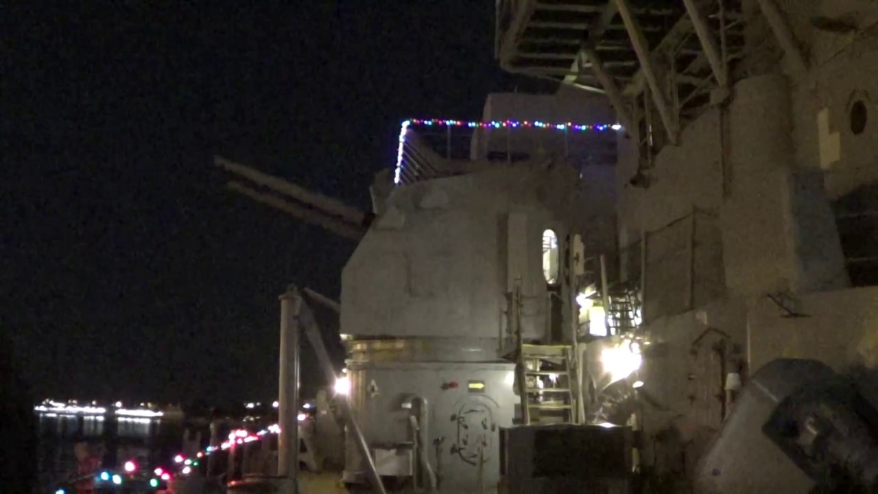 Firing of the 5 inch guns on USS IOWA (Read description) 2017-12-02 ...