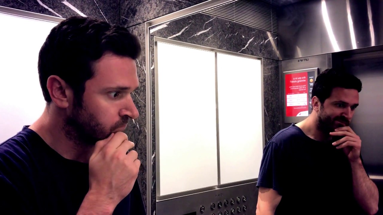 THE SNOWMAN REVIEW - Roll It With Tom & Blake - YouTube