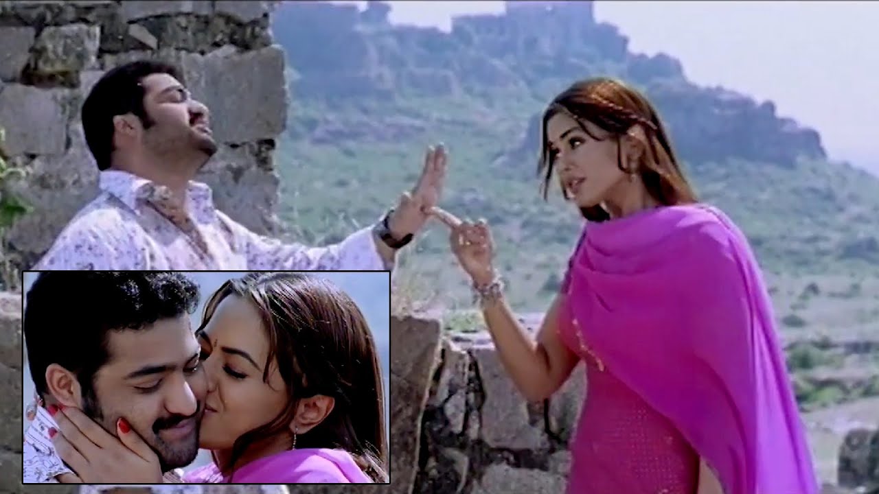 Jr NTR And Sameera Reddy Love Scene || Ashok Movie Scenes || Sonu Sood ...