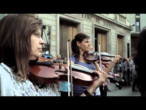 Harikaötesi bir gösteri, Bir bozuk para nelere kadir.. :)