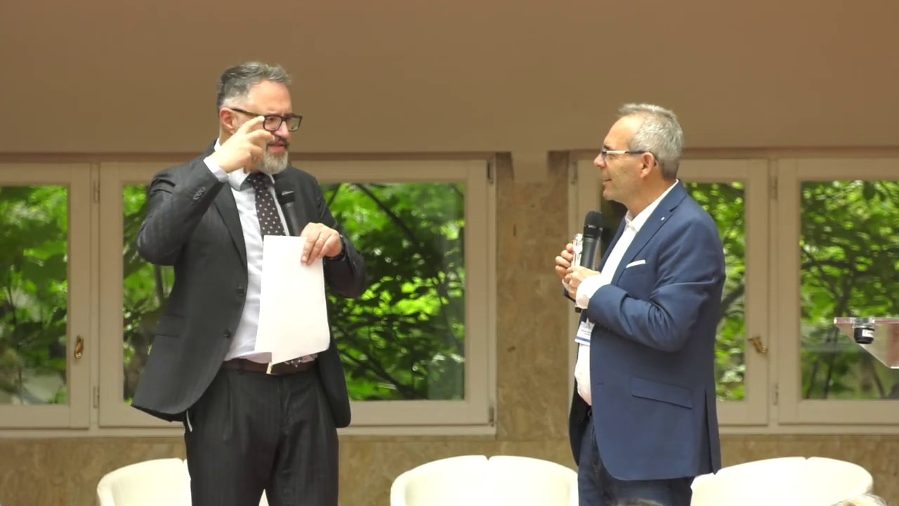 Technology as a living organism: Prof. David PASSIG Global LiFi ...