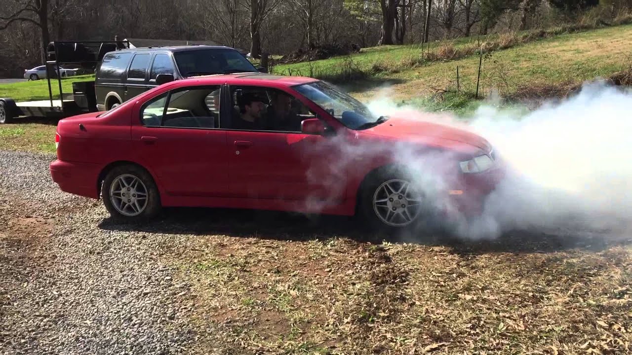 G20 MUD BURNOUT - YouTube