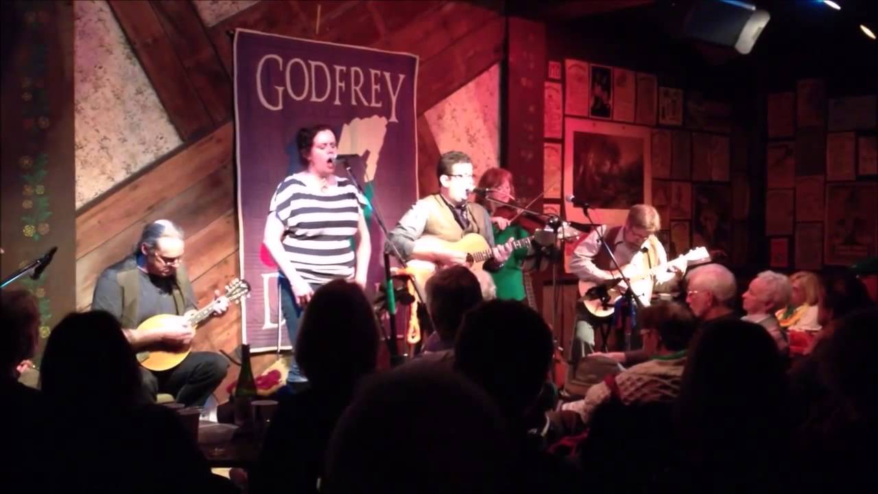 The Mountains of Pomeroy / Miss Rowan Davies - YouTube