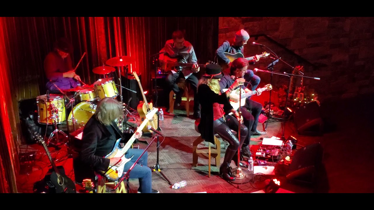 Maylee Thomas Band & Friends Christmas Concert at The Sanctuary Filmed ...