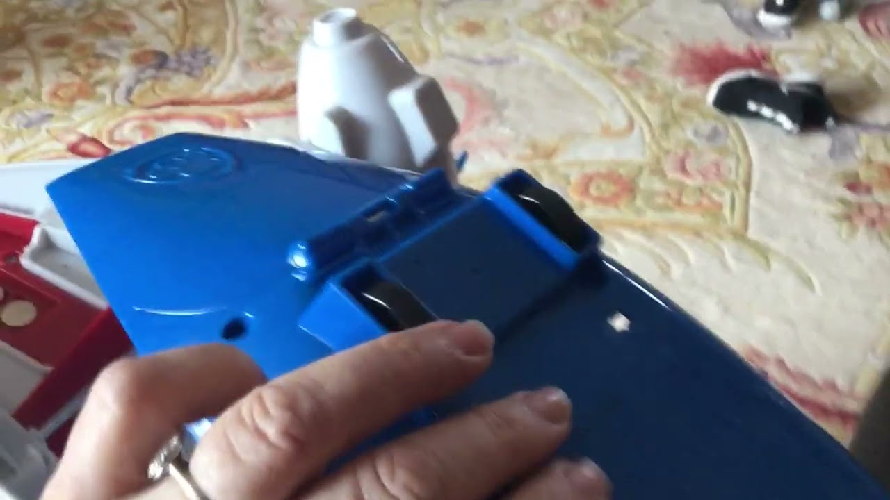 Paw patrol lights and sound airplane battery replacement - YouTube