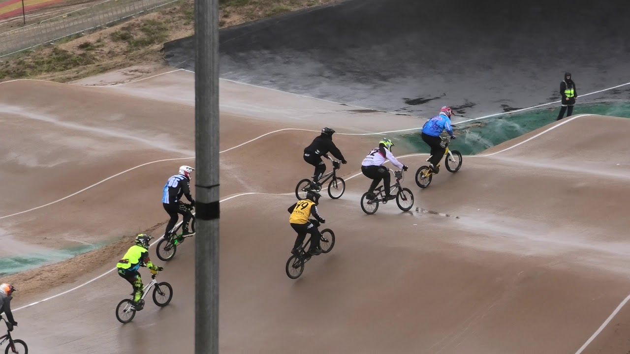 30-39 Men Final - 2020 Bathurst BMX Open - YouTube