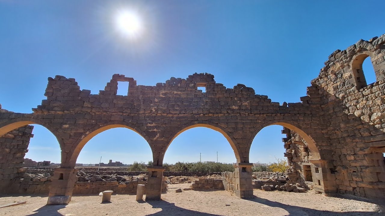 Umm Al-Jamal. Fundada pelos Nabateus (século I a.C) #jordânia # ...