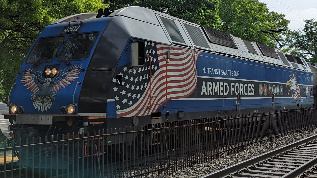 Railfanning NJ Transit at Short Hills 5-9-24: 4502 Armed Forces K5LLA ...