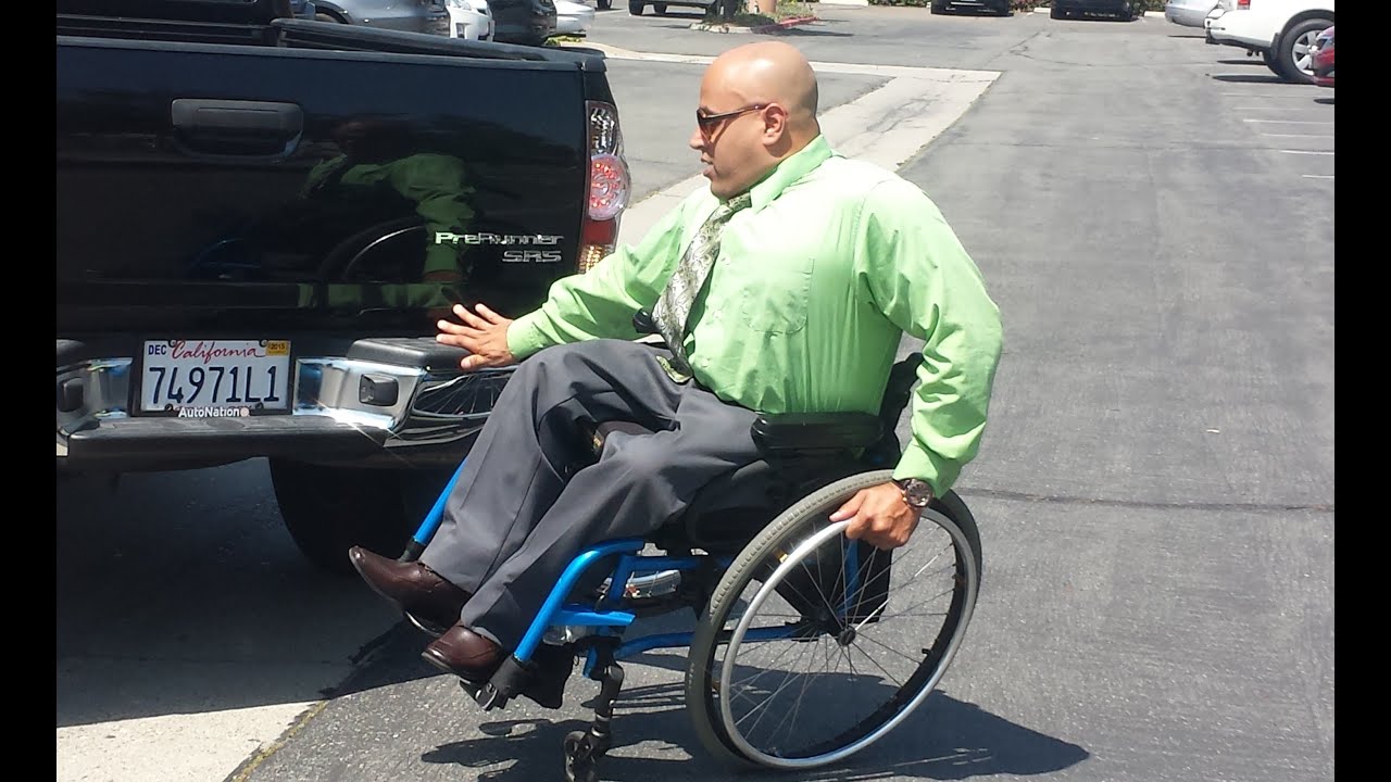 Access DMC - Mir rolling in Parking Lot - YouTube