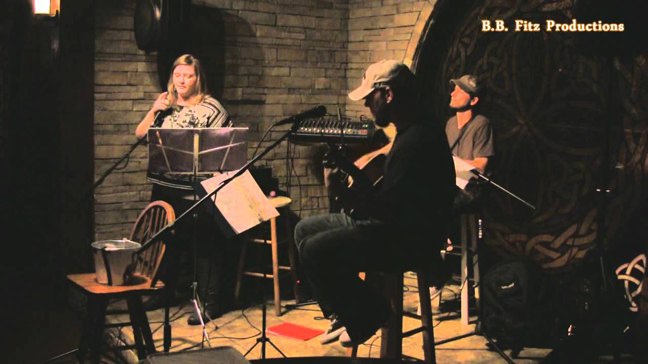 Lacey & Ben Neil cover Paramore:Decode & Pearl Jam:Black/ Family of ...