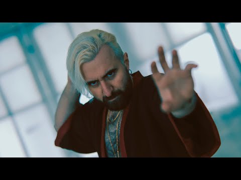 KÖTÜLER KAYBEDER - Kahraman Deniz (Official Video) #KötülerKaybeder