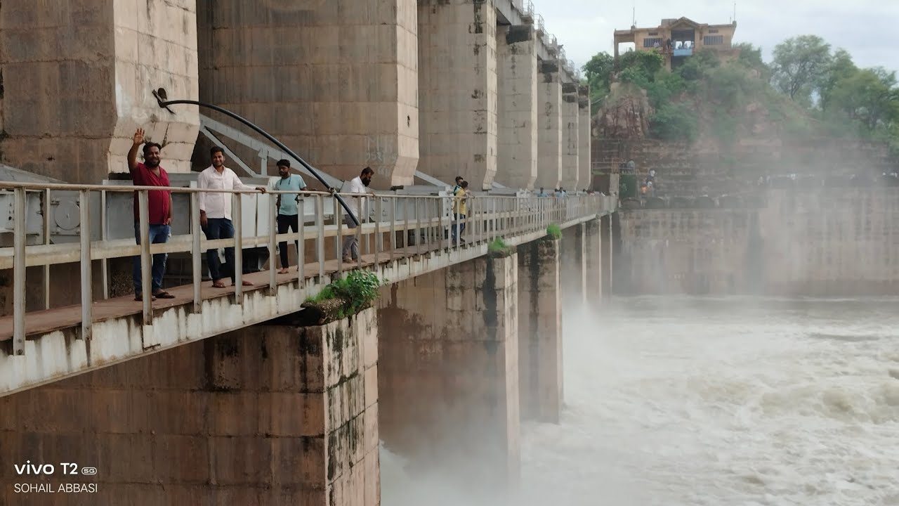 Bike Ride in Rain 🌧️ | Amazing View Of Paachna Dam🌊 | Karauli | Open 3 ...
