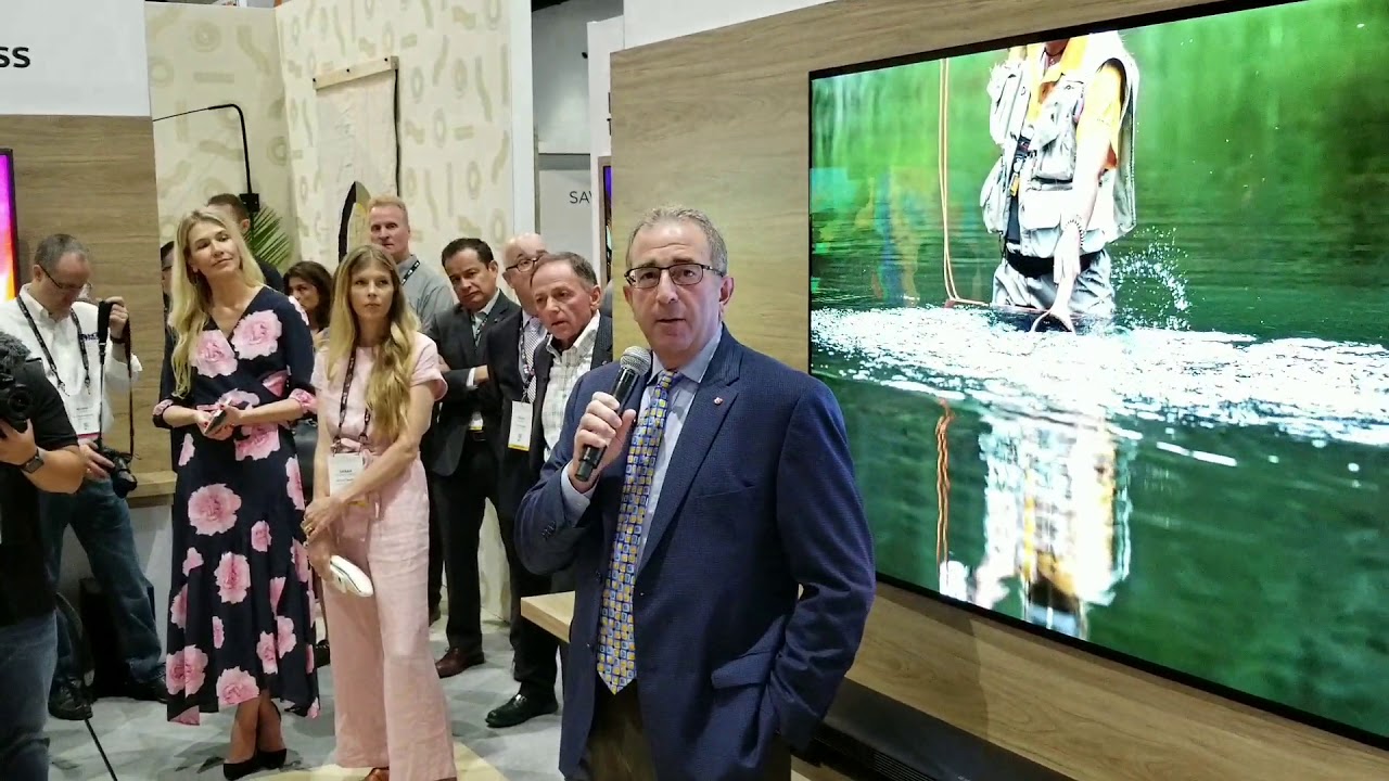 LG CEDIA 2018 Press Conference. Tim Alessi presents LG's HU80KA HDR ...