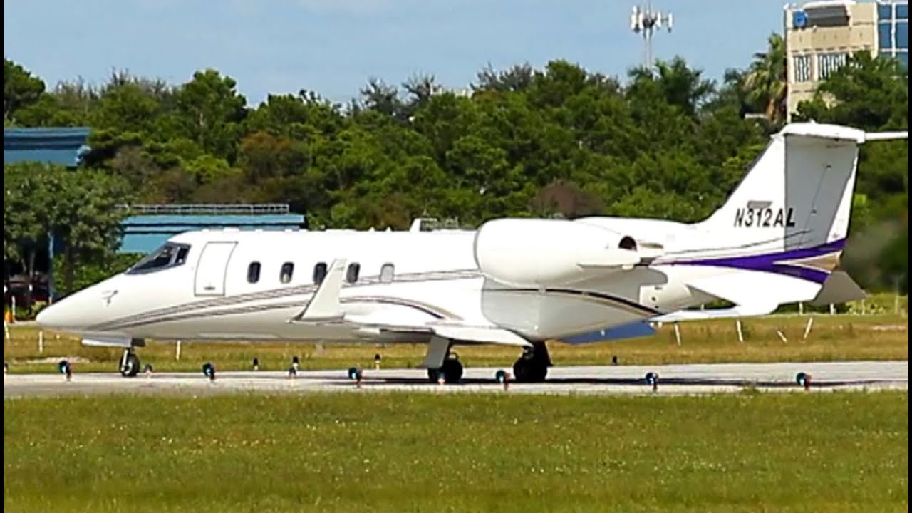 Learjet 60 Takeoff from Ft. Lauderdale Executive [Runway 8] 10/11/13 ...
