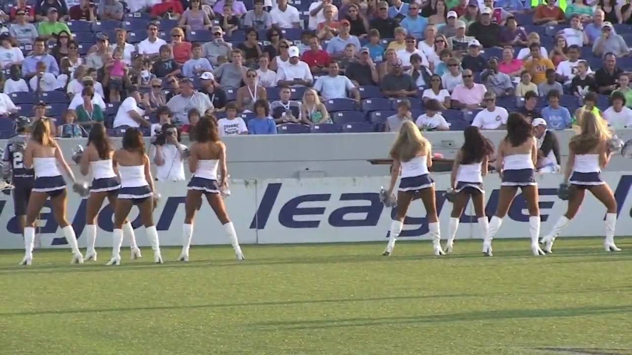 HAWKETTES CHESAPEAKE BAYHAWKS - YouTube