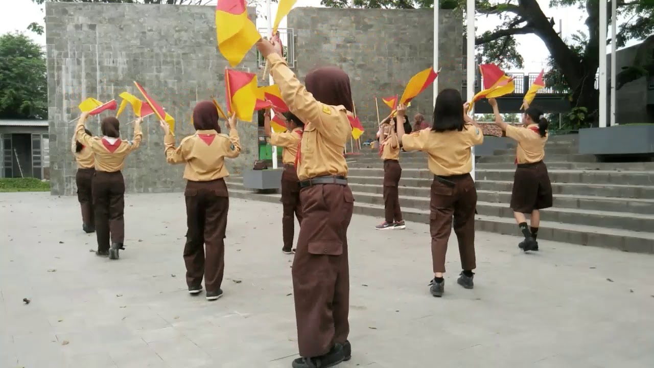 Semaphore dance (Group pramuka) - YouTube