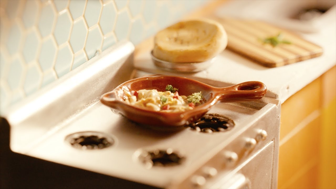 Impossibly tiny food that looks good enough to eat - YouTube