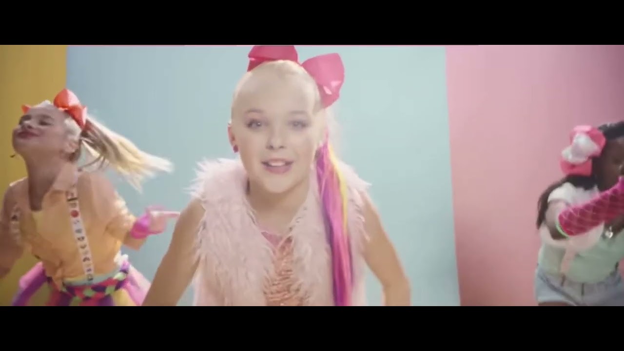 Jojo Siwa -BOOMERANG (Music Video) - YouTube