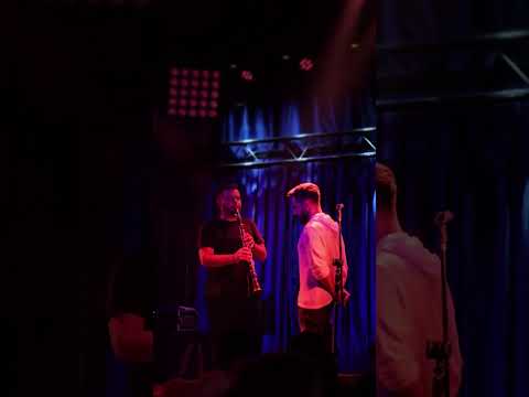 SANCAK-Bu Rüyaysa Uyandırma(Hayal Kahvesi Atakent Konser 04.10.2024)