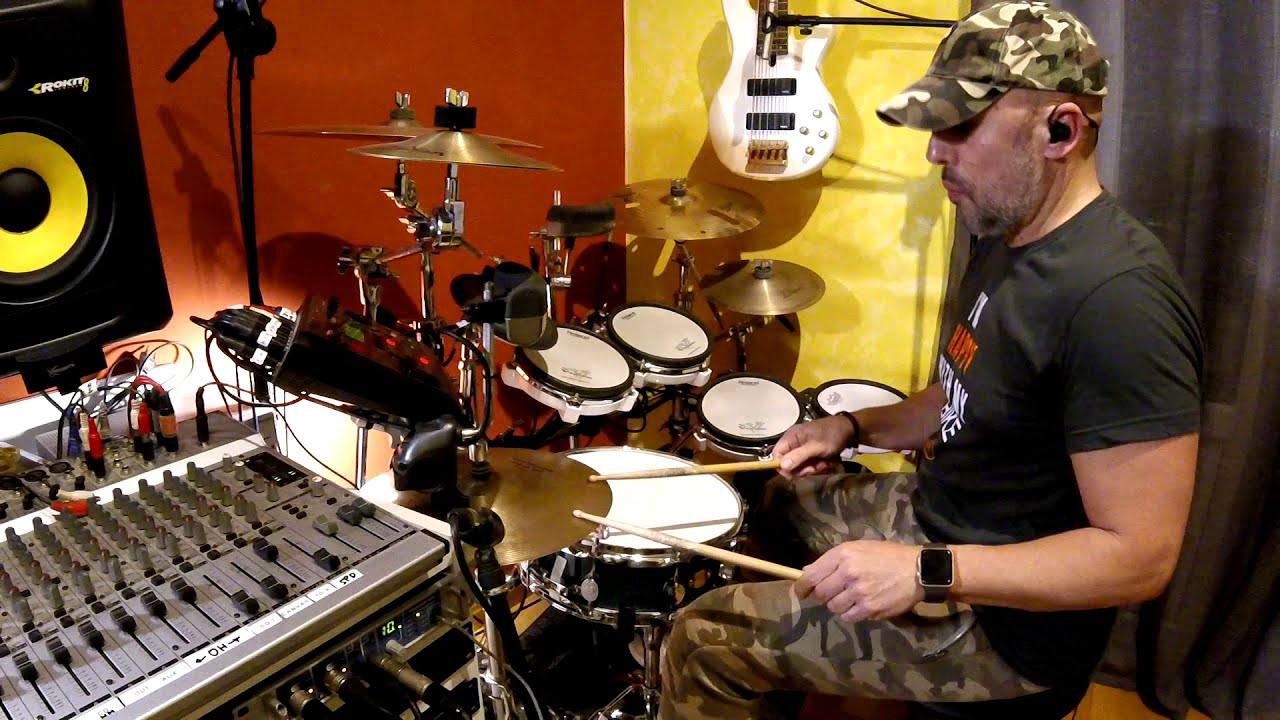 David Simó - Rythmic variations on EWRW - YouTube