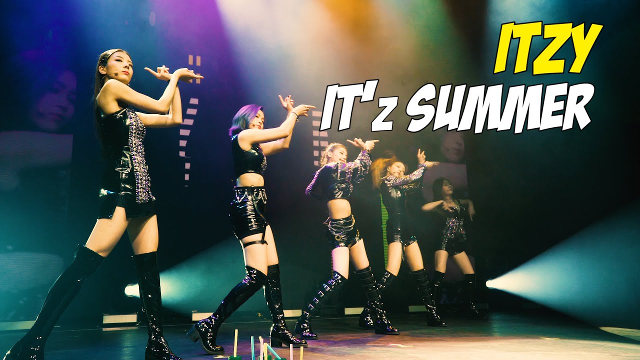 ITZY Performs "IT'z SUMMER" at their Premiere Showcase Tour 'ITZY? ITZY ...