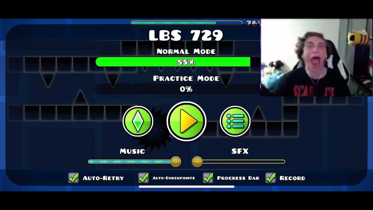 vortrox dies on an easy level and starts choking on the oxygen - YouTube