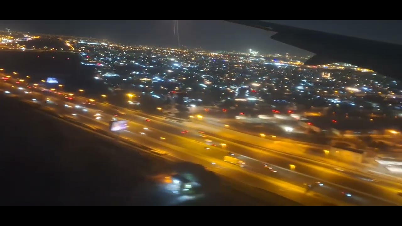 Night Landing view of DXB - Dubai Airport - YouTube