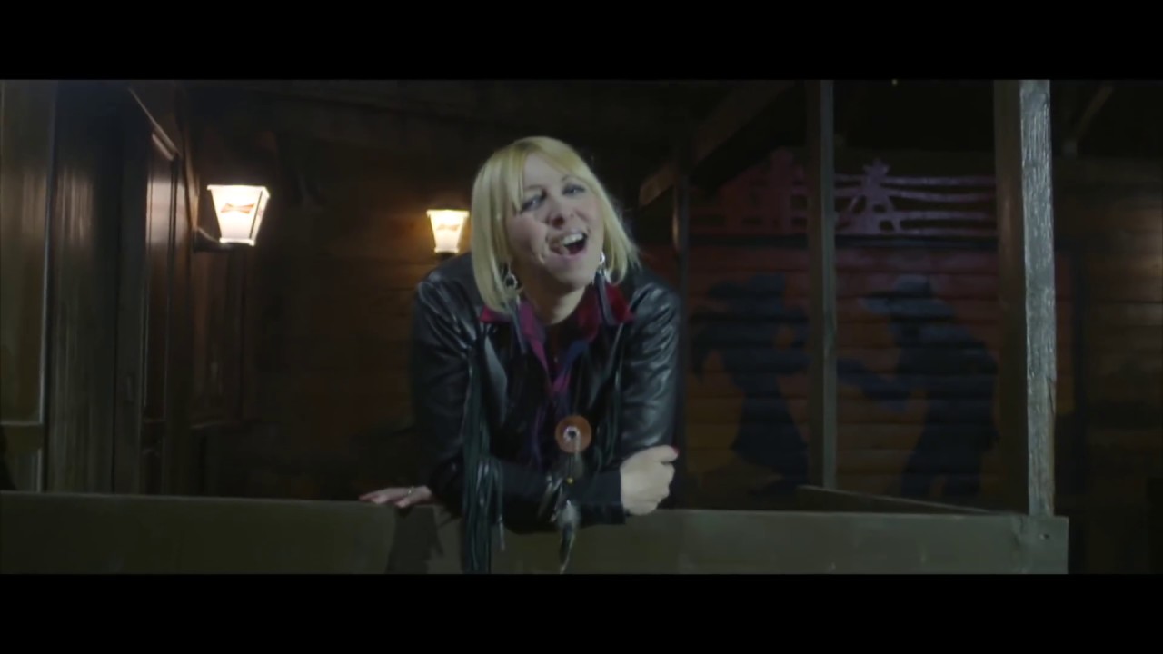 Stefania Piovesan - Hole hearted - YouTube