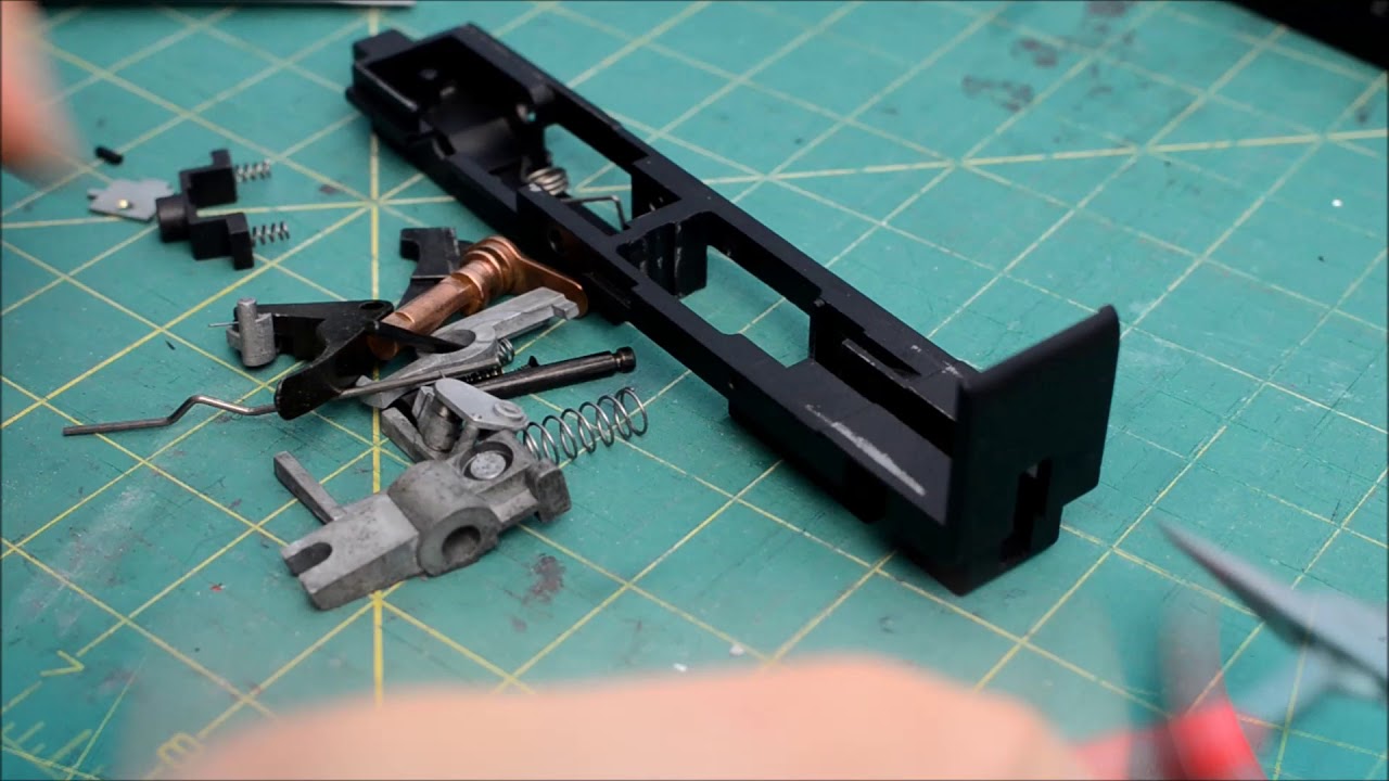 Rebuilding a pair of airsoft Mac 11's - YouTube