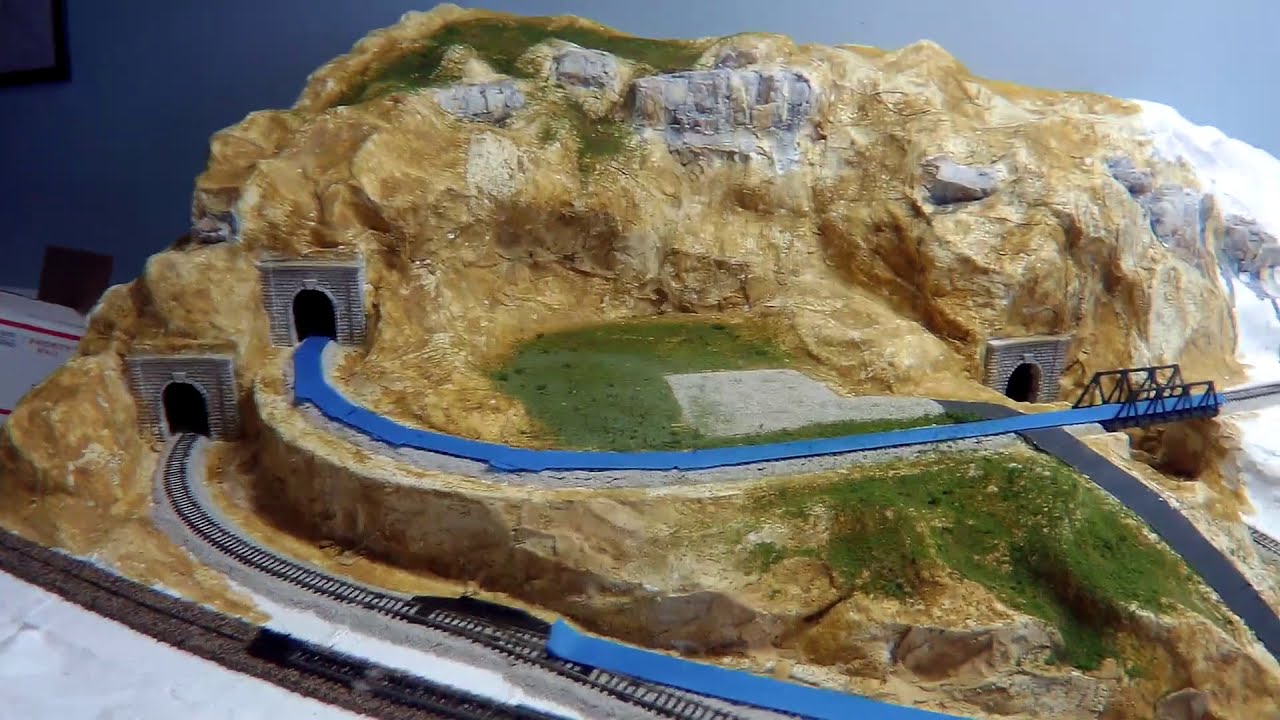 Scenic Ridge N scale Layout update 9. - YouTube