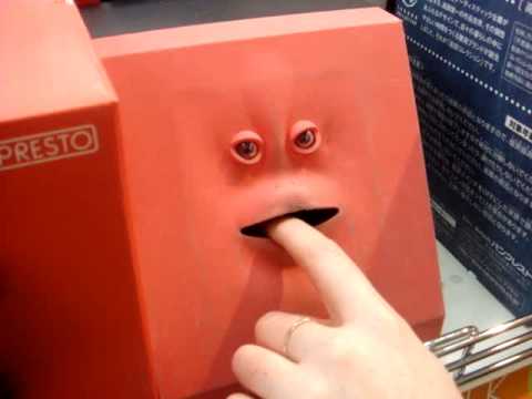 Facebank nom nom - YouTube